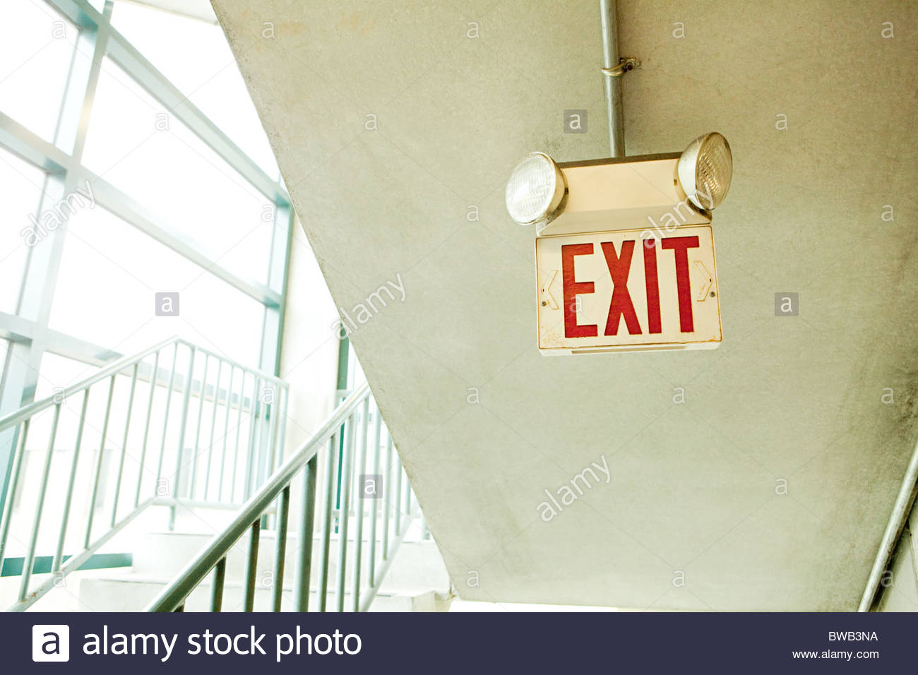 Exit Signs Stock Photos & Exit Signs Stock Images - Alamy