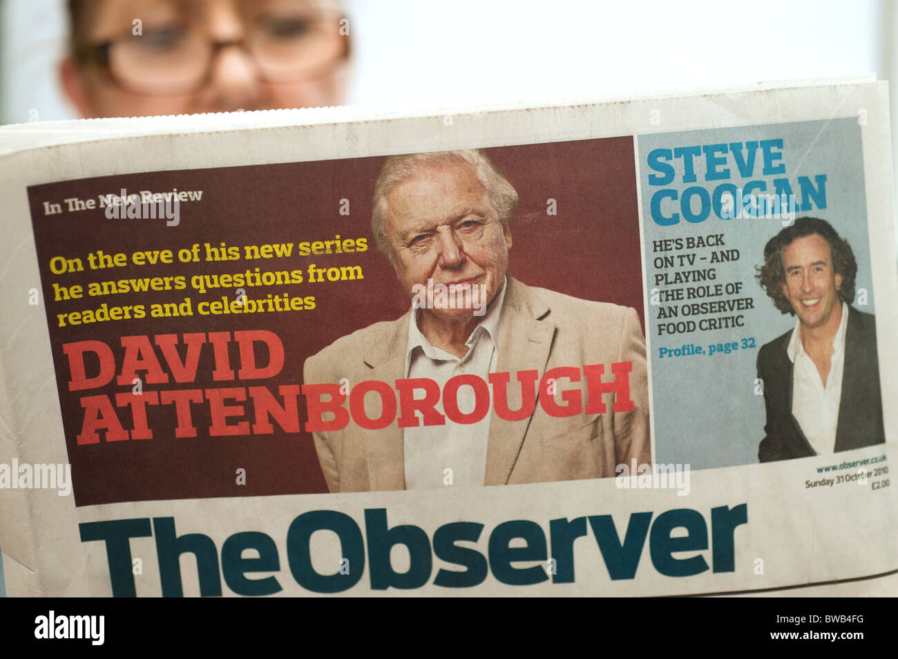 The observer newspaper hi-res stock photography and images - Alamy