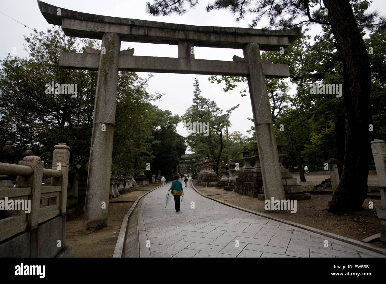 The entrance at Kitano Tenman-gu shrine, Kyoto, Japan Stock Photo - Alamy
