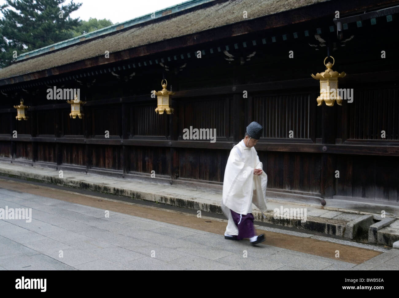 Shintoism japan priest hi-res stock photography and images - Alamy