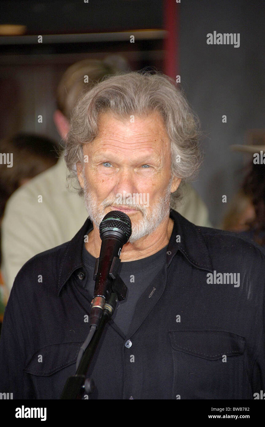 Hollywood RockWalk Induction of Kris Kristofferson Stock Photo - Alamy