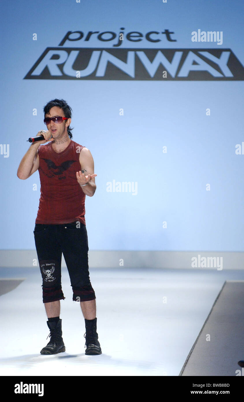 Project Runway Spring/Summer 2007 Fashion Show Stock Photo - Alamy