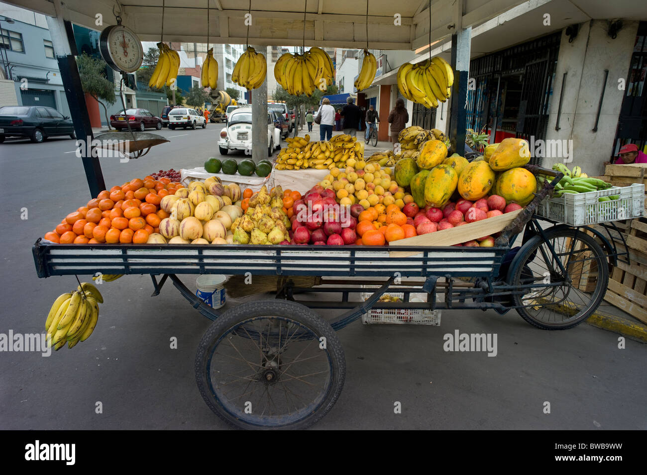 Lima vehicles hi-res stock photography and images - Alamy