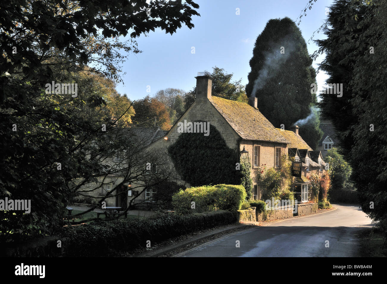 Mill inn withington hi-res stock photography and images - Alamy