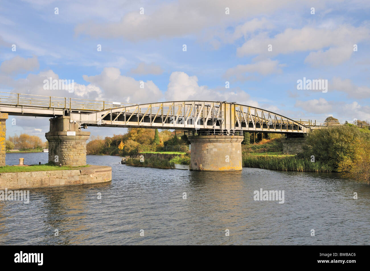 Gloucester sharpness canal hi-res stock photography and images - Alamy