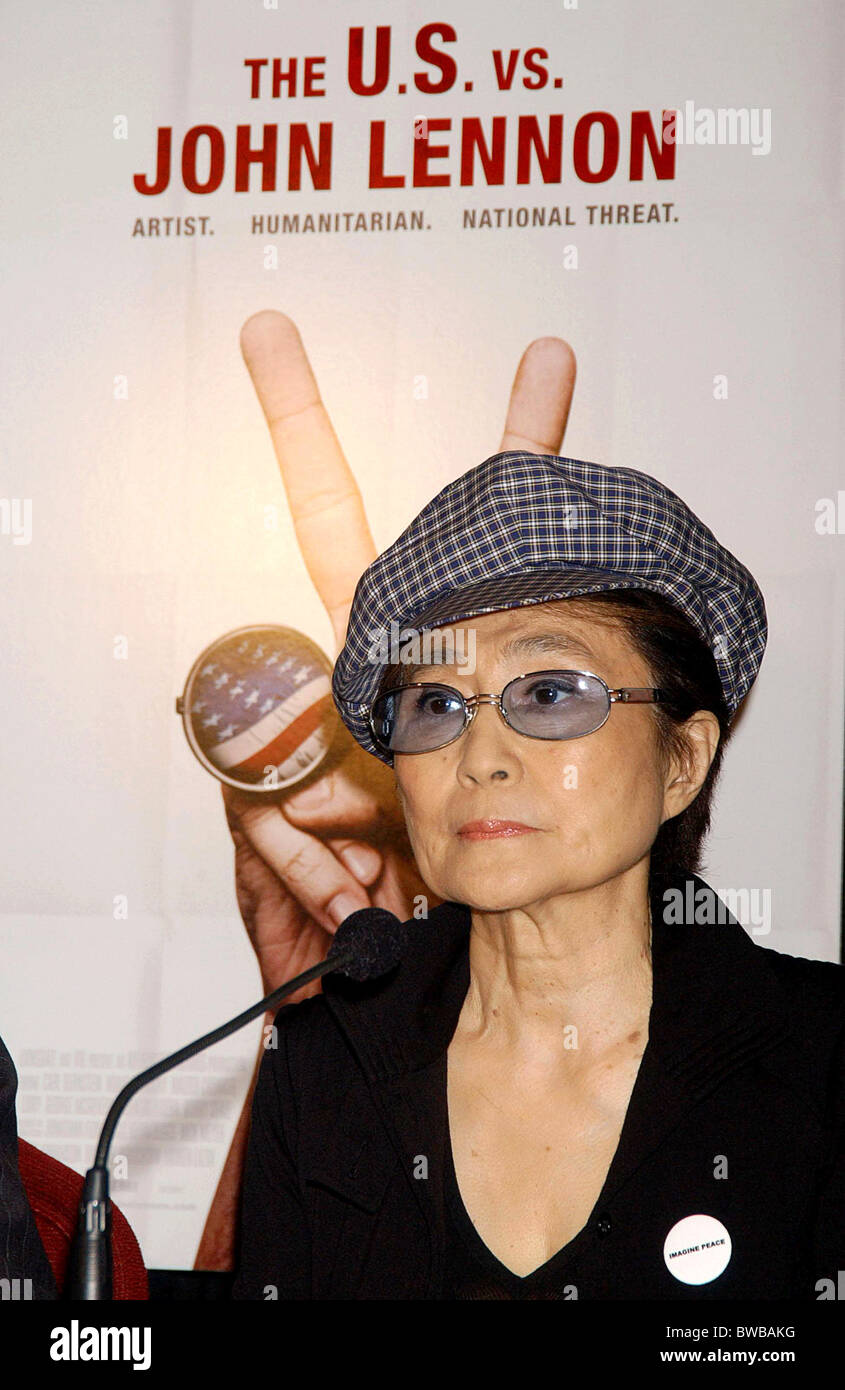 The U.S. vs. John Lennon Press Conference with Yoko Ono Stock Photo - Alamy