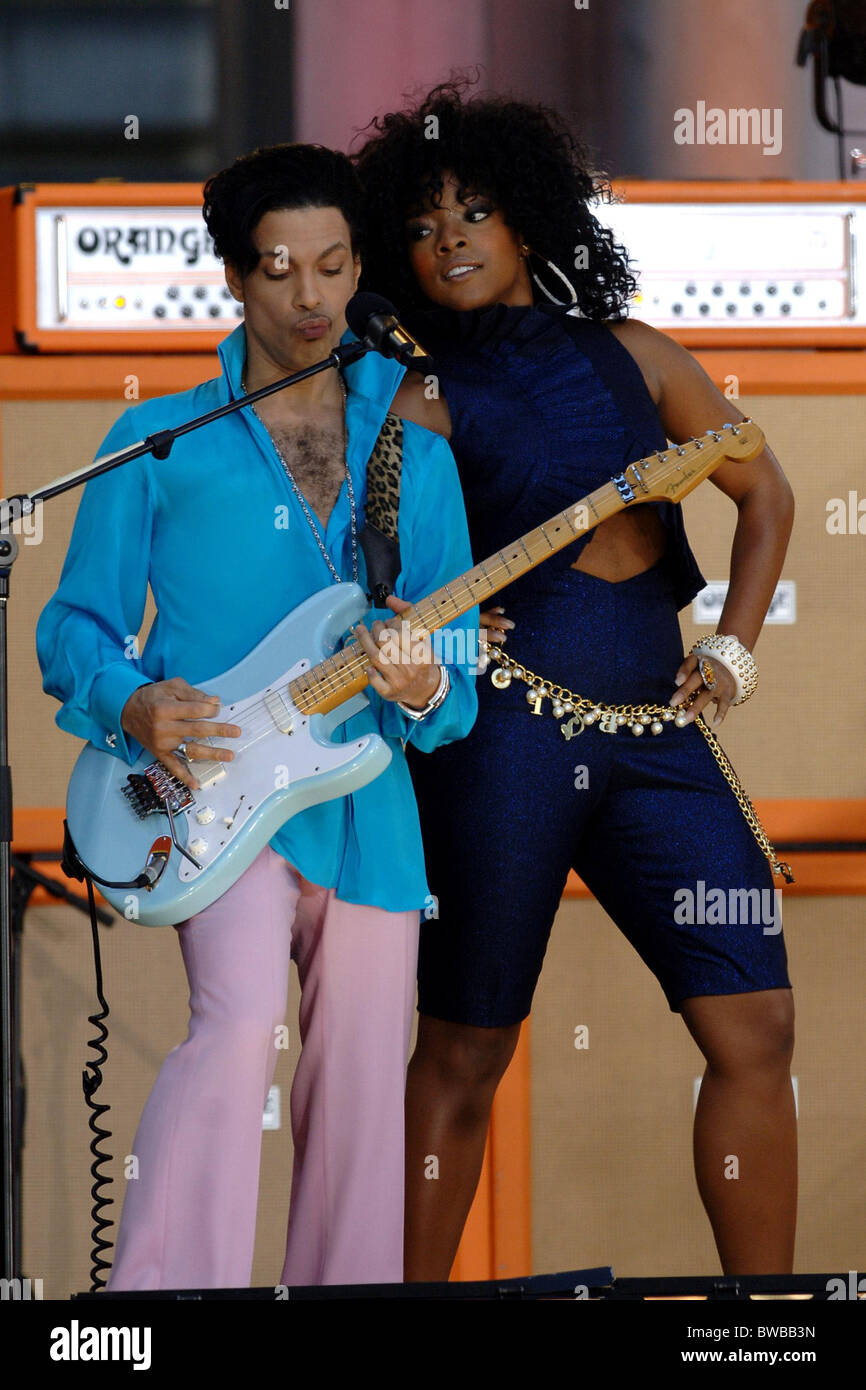 ABC Good Morning America Summer Concert with Prince Stock Photo - Alamy