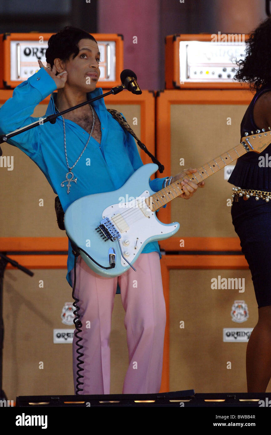 ABC Good Morning America Summer Concert with Prince Stock Photo - Alamy