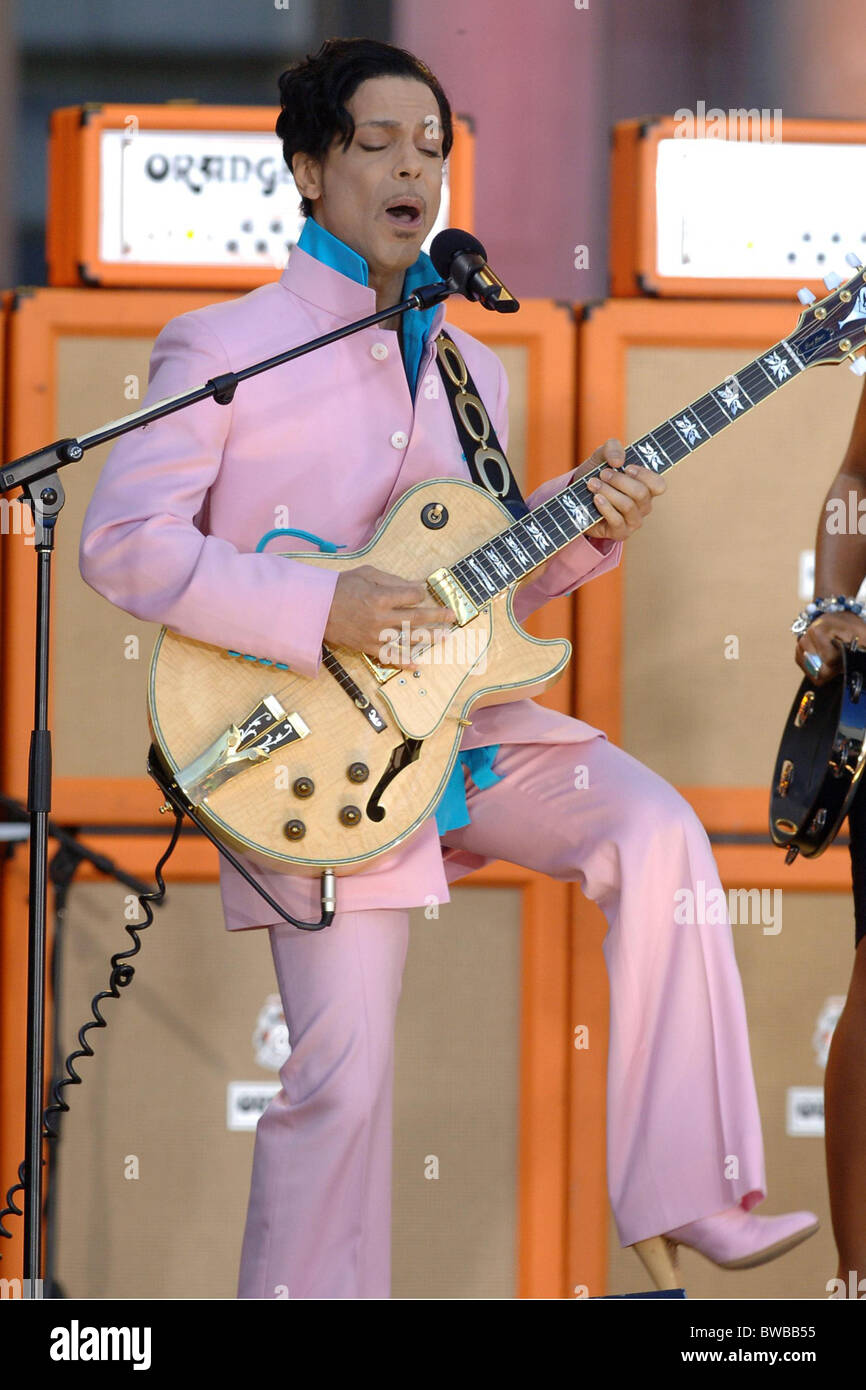 ABC Good Morning America Summer Concert with Prince Stock Photo - Alamy
