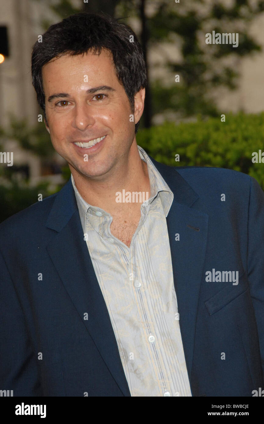 ABC Network 2006-2007 Primetime Upfronts Preview Stock Photo - Alamy