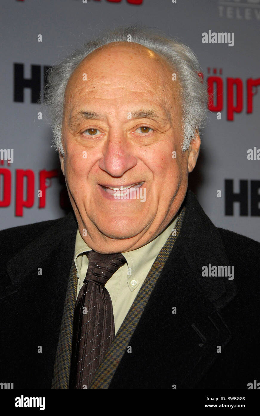 Jerry adler sopranos hi-res stock photography and images - Alamy