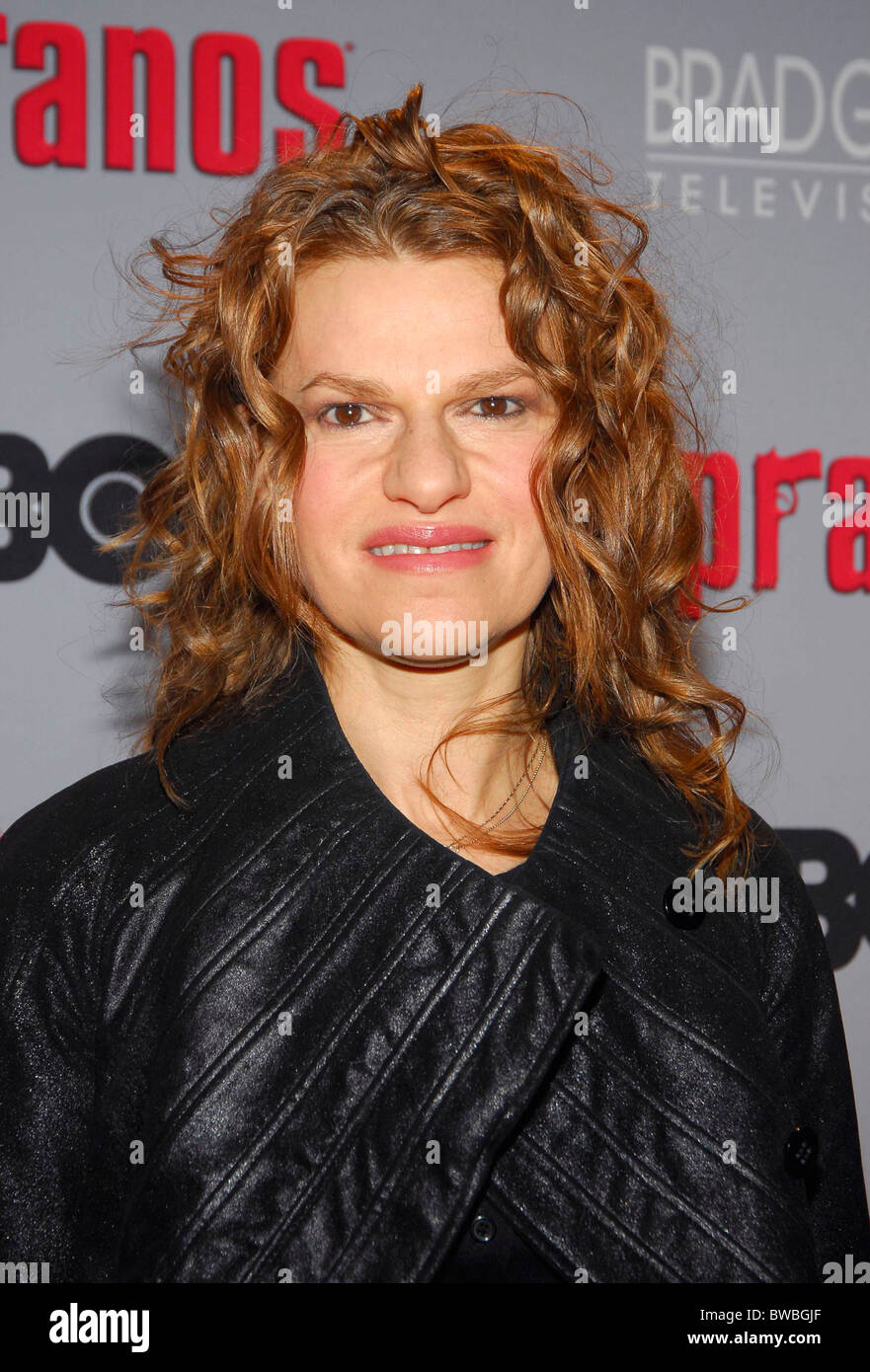 Sandra bernhard sopranos hi-res stock photography and images - Alamy