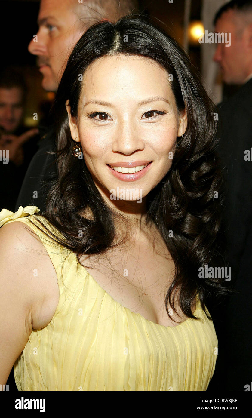 Crystal liu hi-res stock photography and images - Alamy