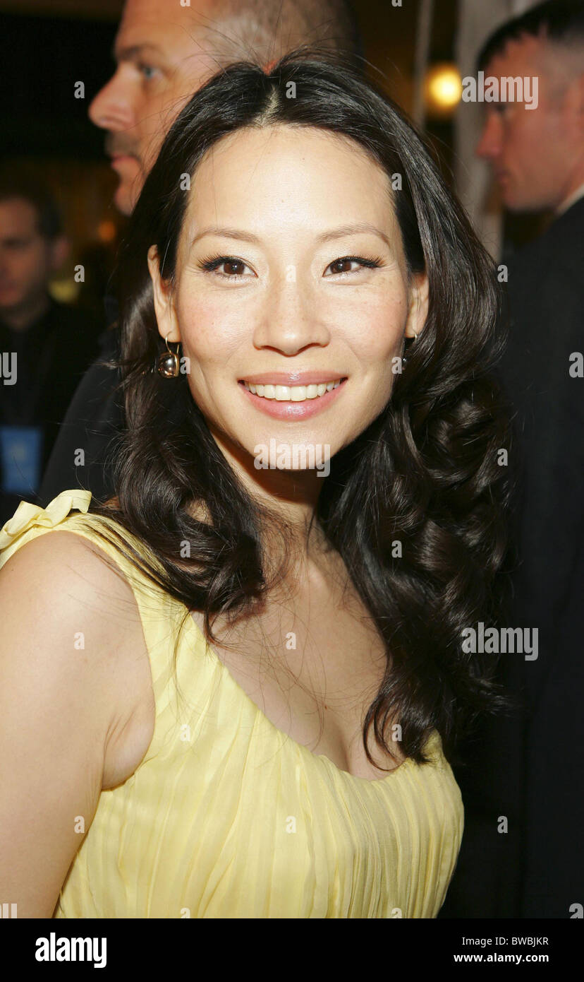 Crystal liu hi-res stock photography and images - Alamy