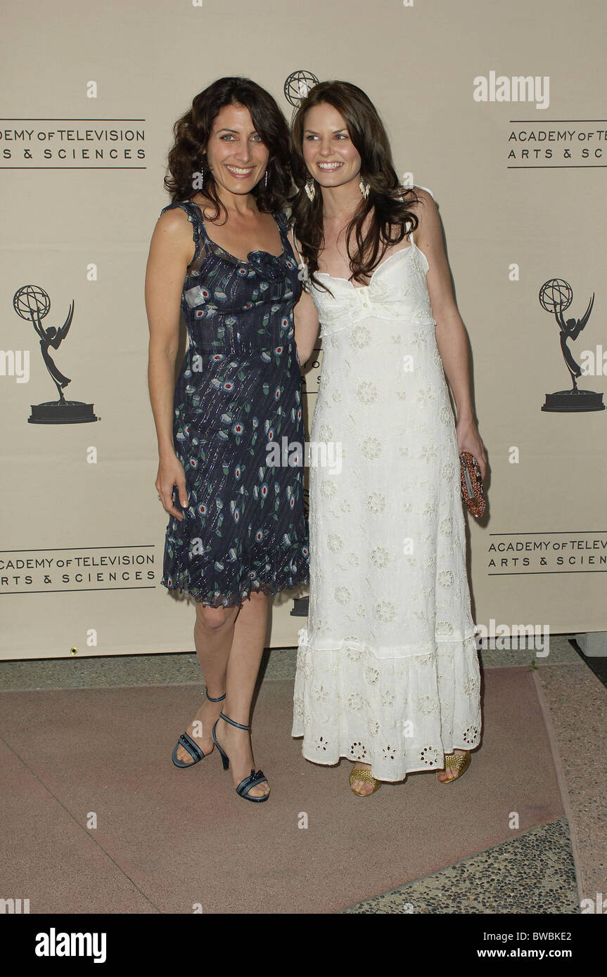 Jennifer morrison lisa edelstein hi-res stock photography and images ...