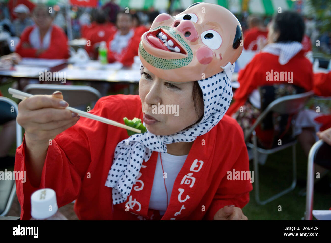 Japan mask hi-res stock photography and images - Alamy