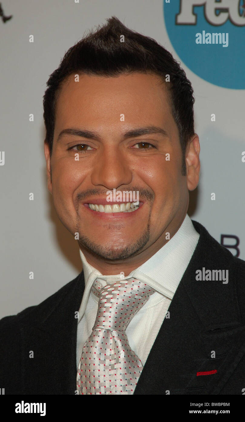 PEOPLE EN ESPANOL 50 Most Beautiful Gala Stock Photo - Alamy