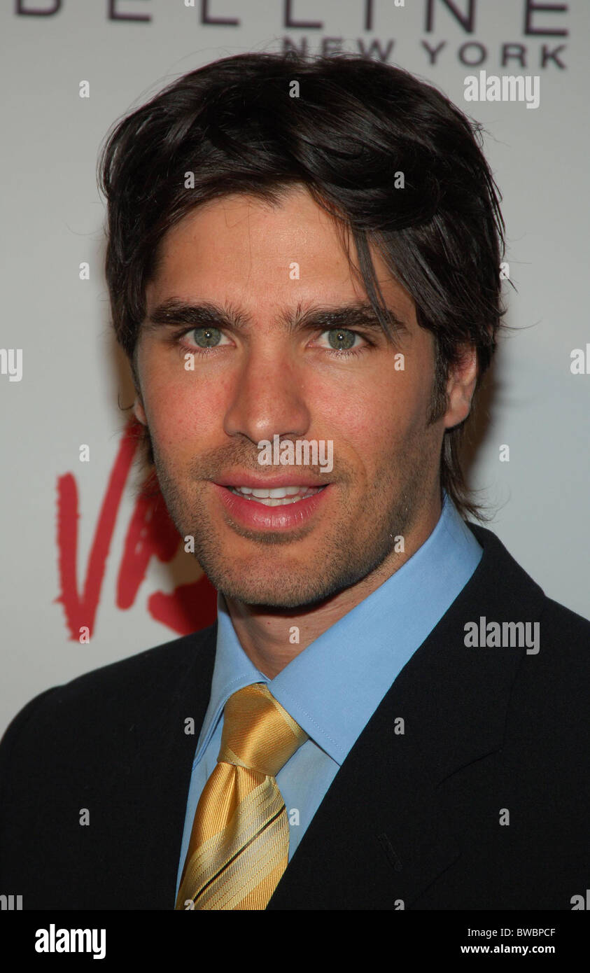 PEOPLE EN ESPANOL 50 Most Beautiful Gala Stock Photo - Alamy