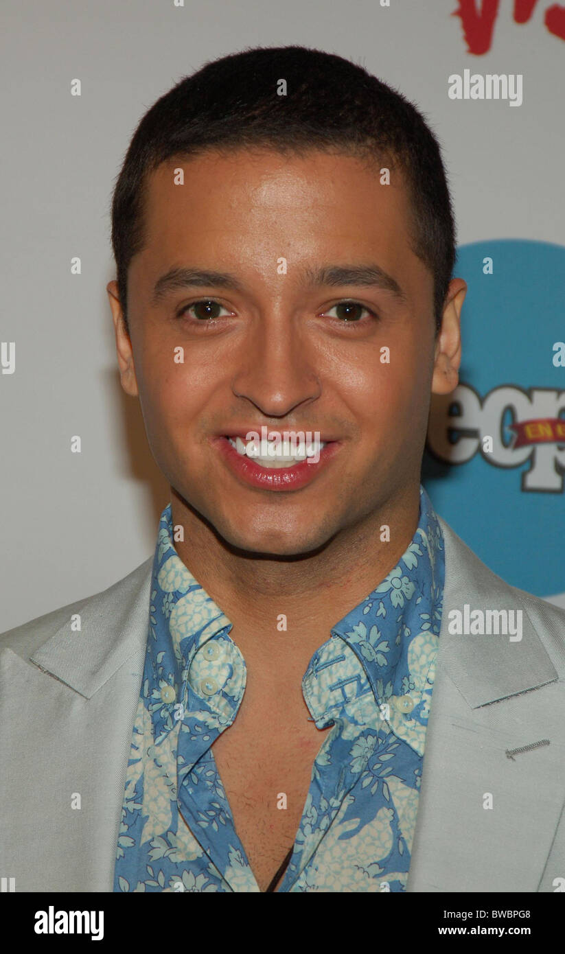 PEOPLE EN ESPANOL 50 Most Beautiful Gala Stock Photo - Alamy