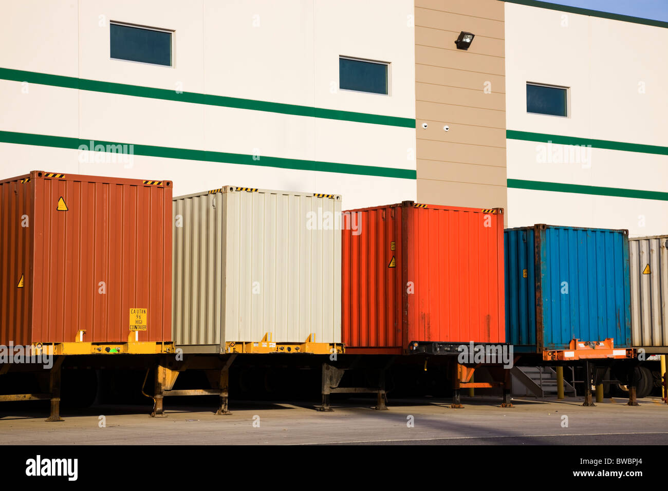 Car transporter trailers hi-res stock photography and images - Alamy