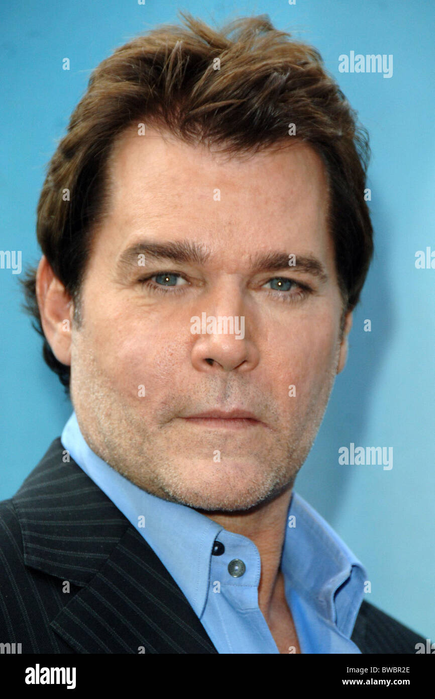 CBS Network 2006-2007 Primetime Upfronts Preview Stock Photo - Alamy