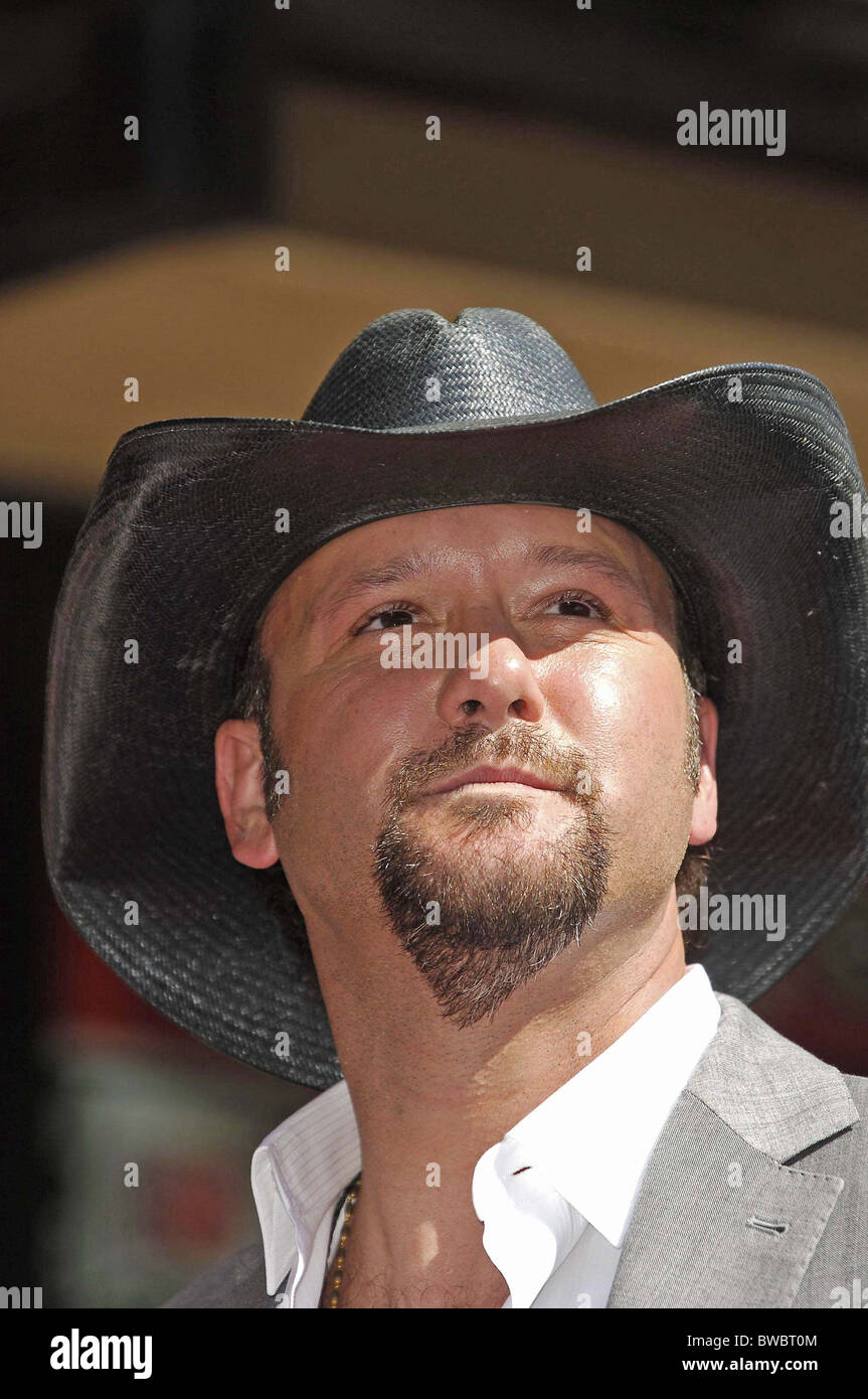 Star on the Hollywood Walk of Fame for Tim McGraw Stock Photo - Alamy