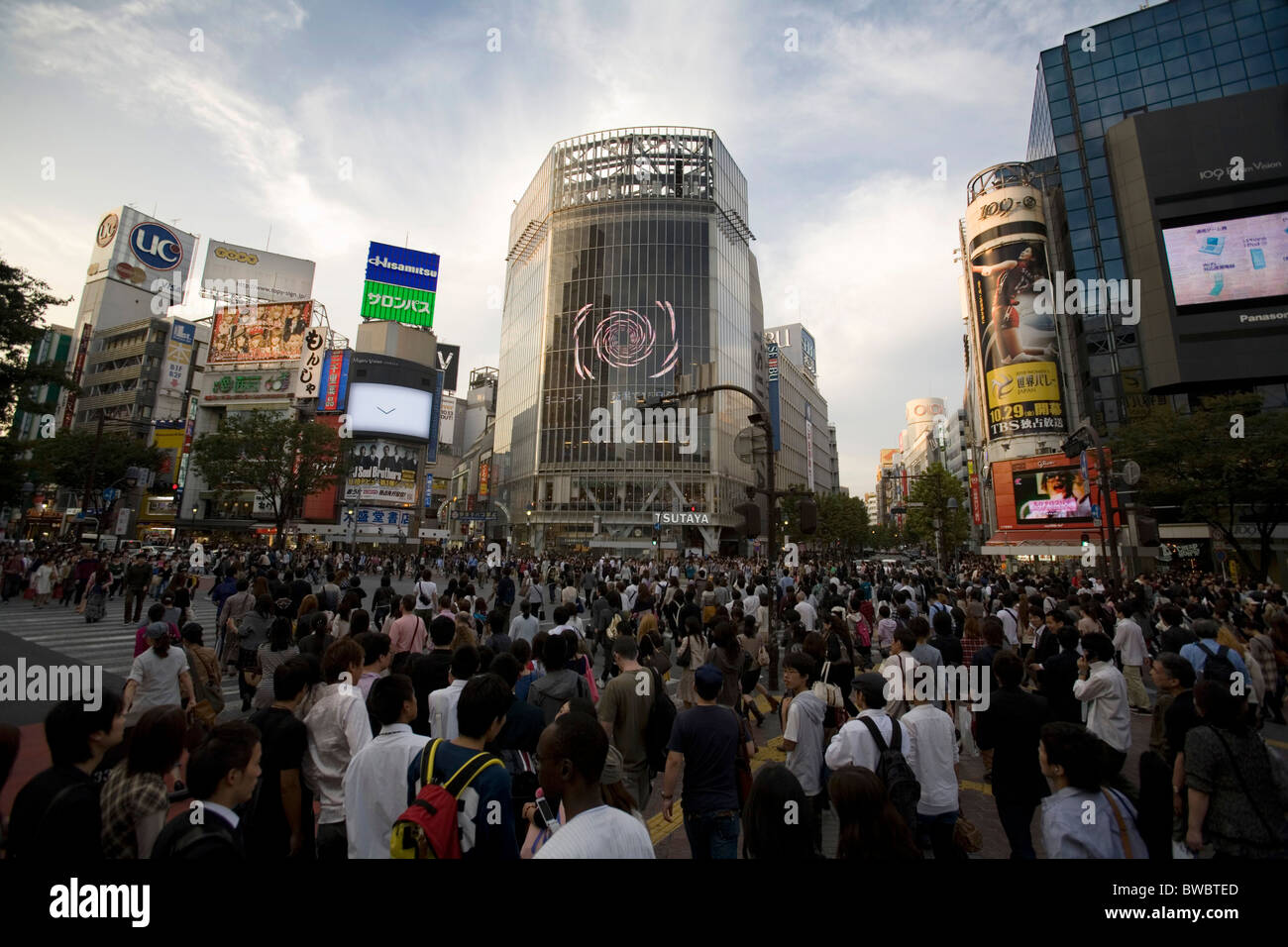 Japan crowd people skyline city japaneses japanese hi-res stock ...