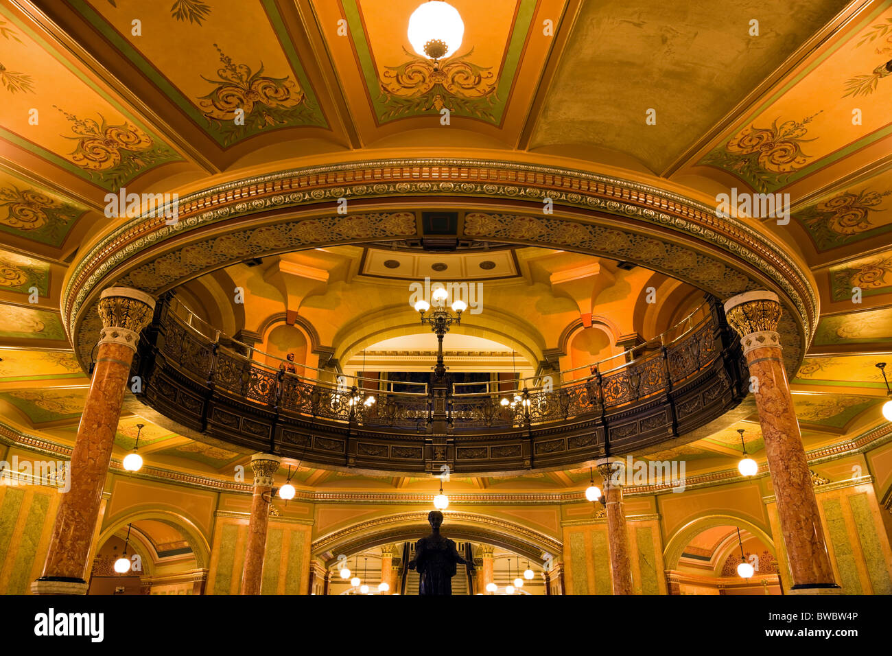 Springfield illinois inside state capitol hi-res stock photography and ...
