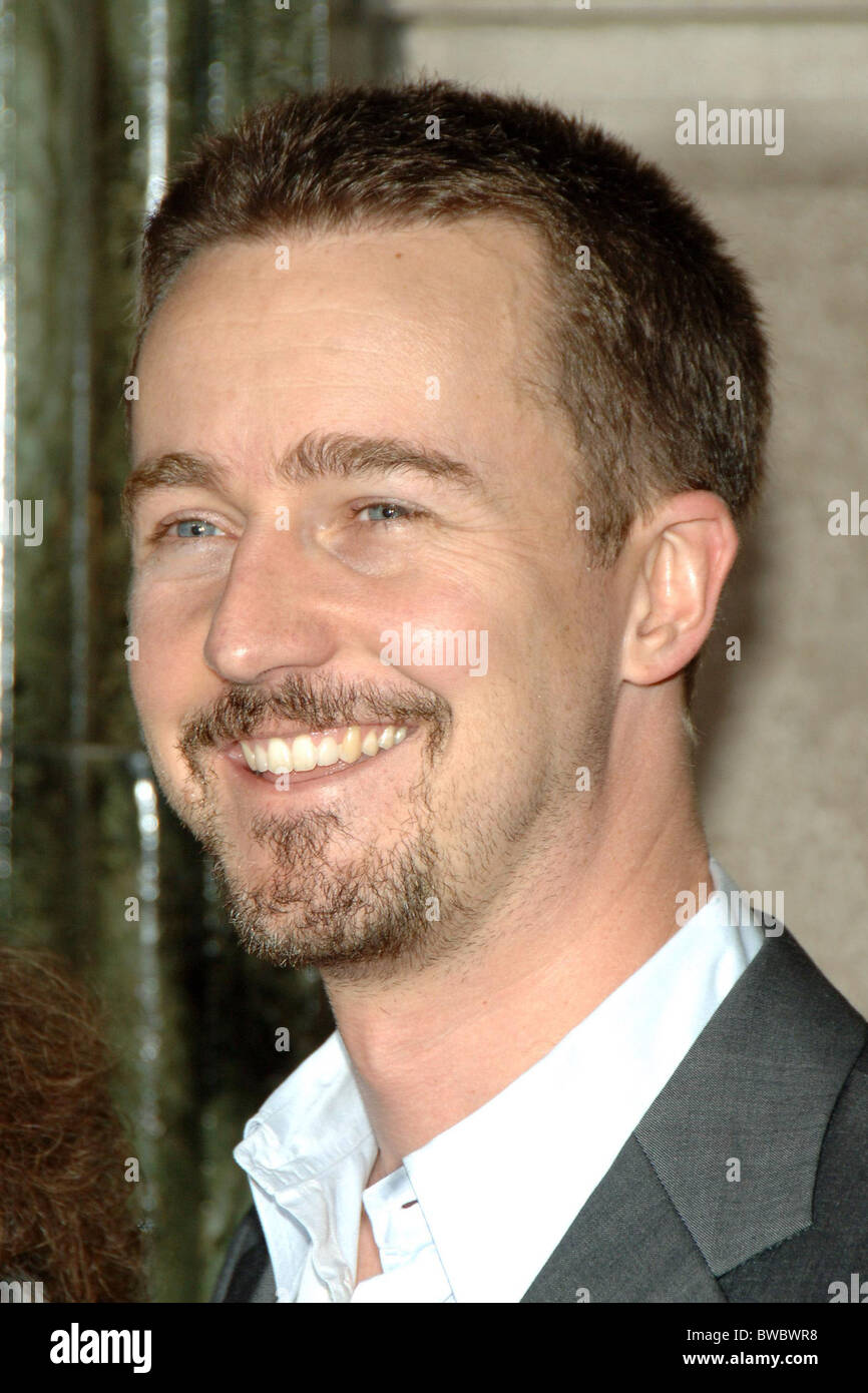 CARTIER Declare Your LOVE Day VIP Cocktail Reception Stock Photo - Alamy