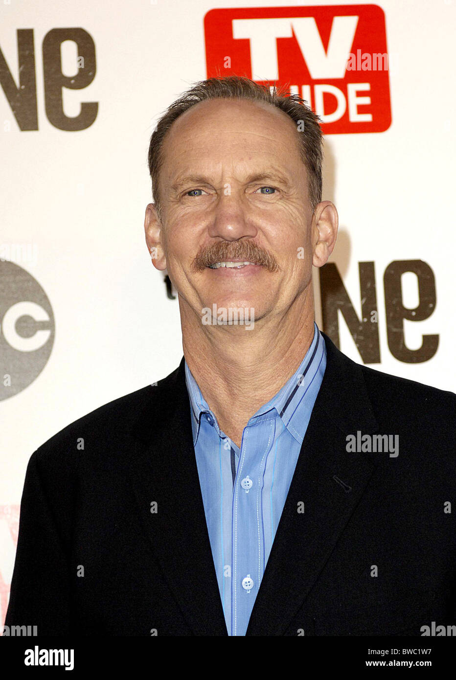 ABC & TV Guide Host The Premiere of THE NINE Stock Photo - Alamy