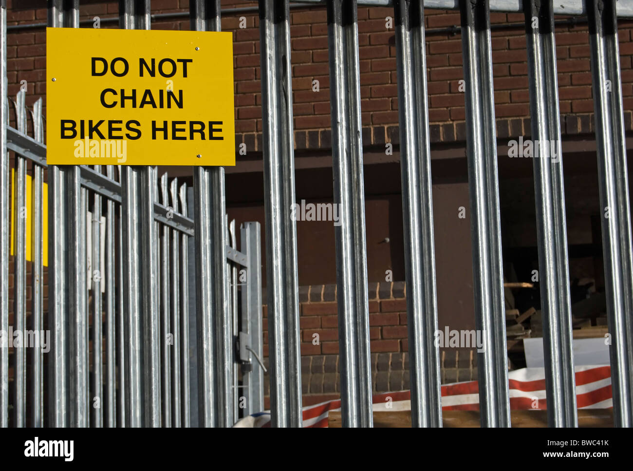 Do not park bikes sign hi-res stock photography and images - Alamy
