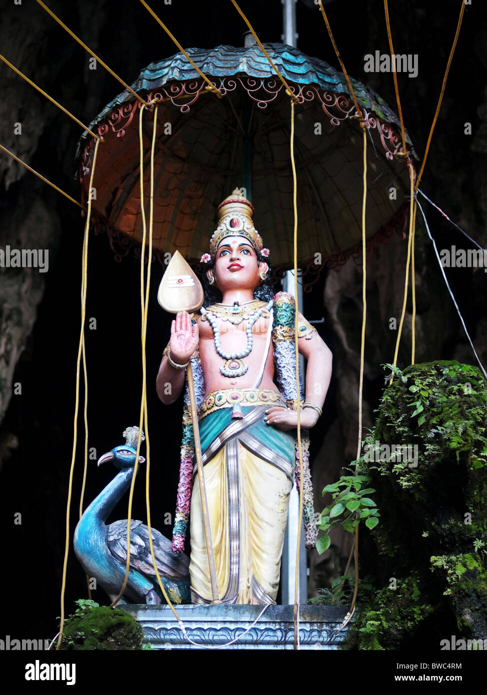Batu caves statue Stock Photo - Alamy