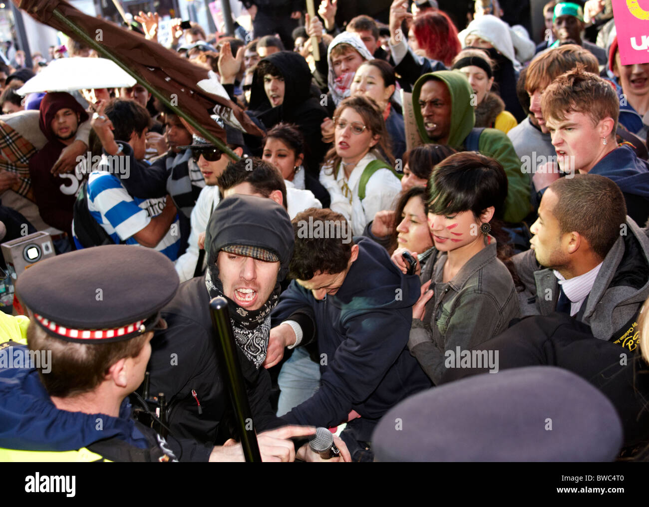 Police baton charge hi-res stock photography and images - Alamy