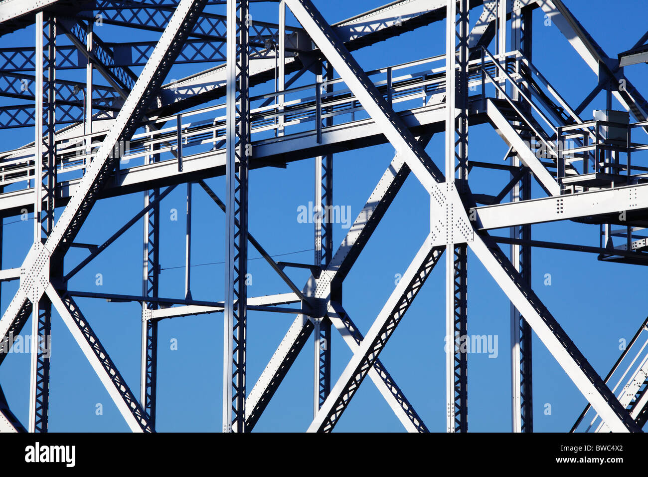 Structural steel bridge hi-res stock photography and images - Alamy