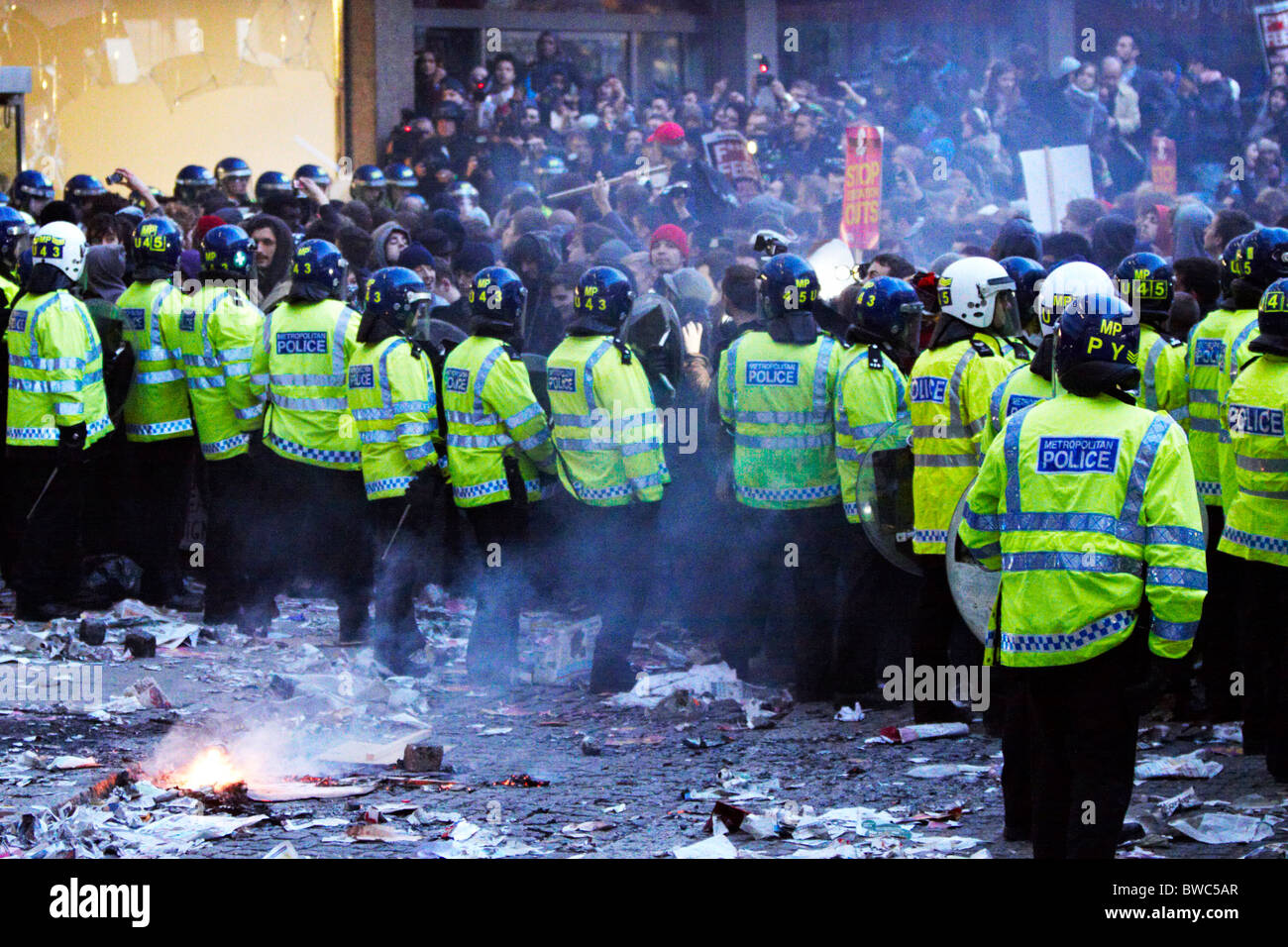 Riot police during student protests against tuition fees Stock Photo ...