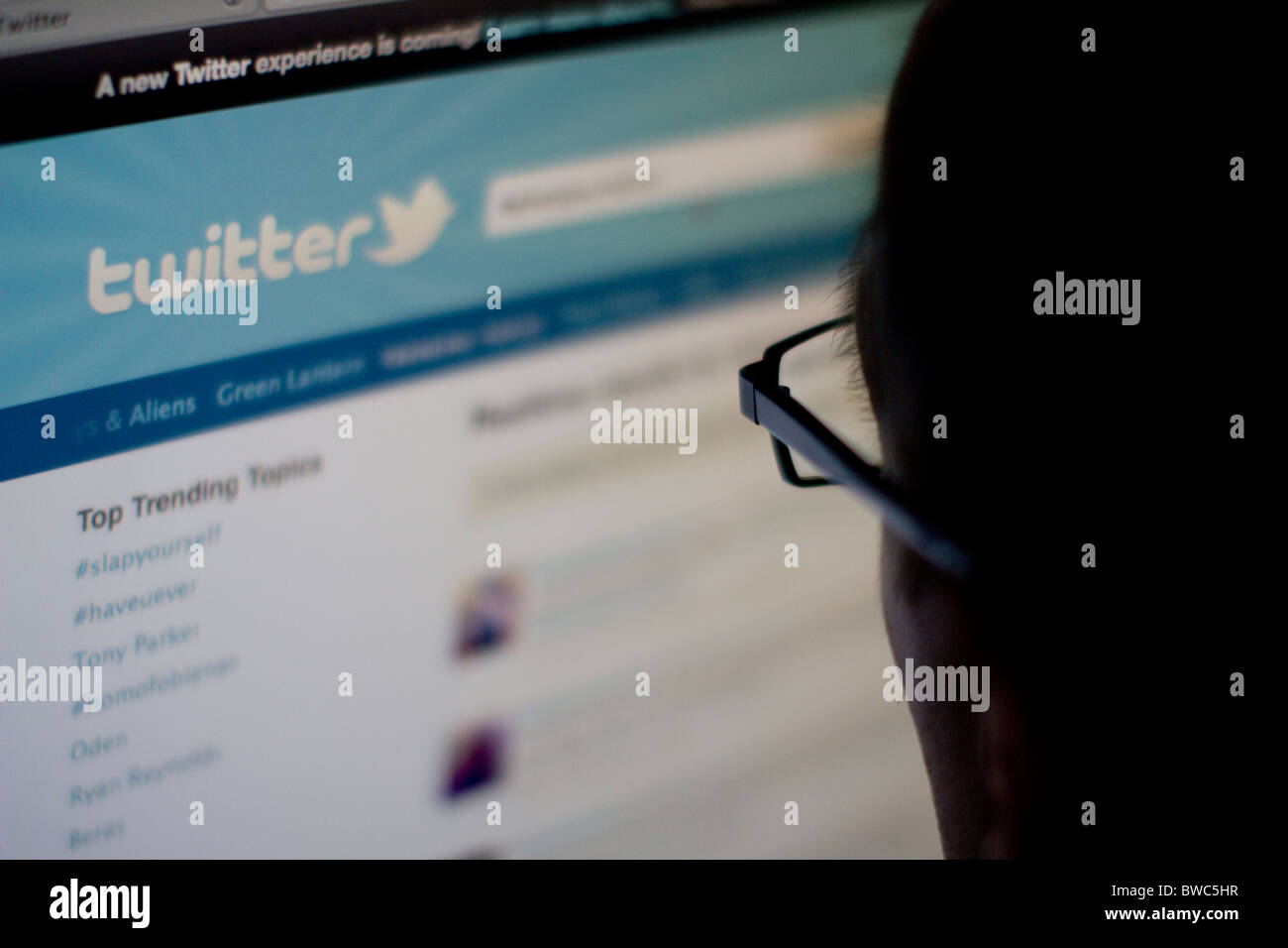 Twitter site High Resolution Stock Photography and Images - Alamy