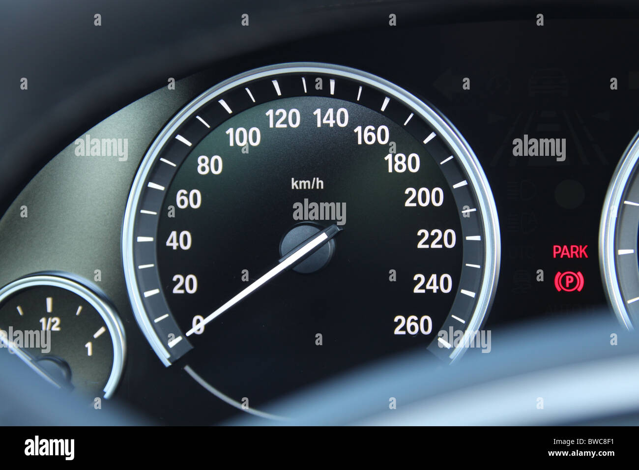 Speedometer hi-res stock photography and images - Alamy