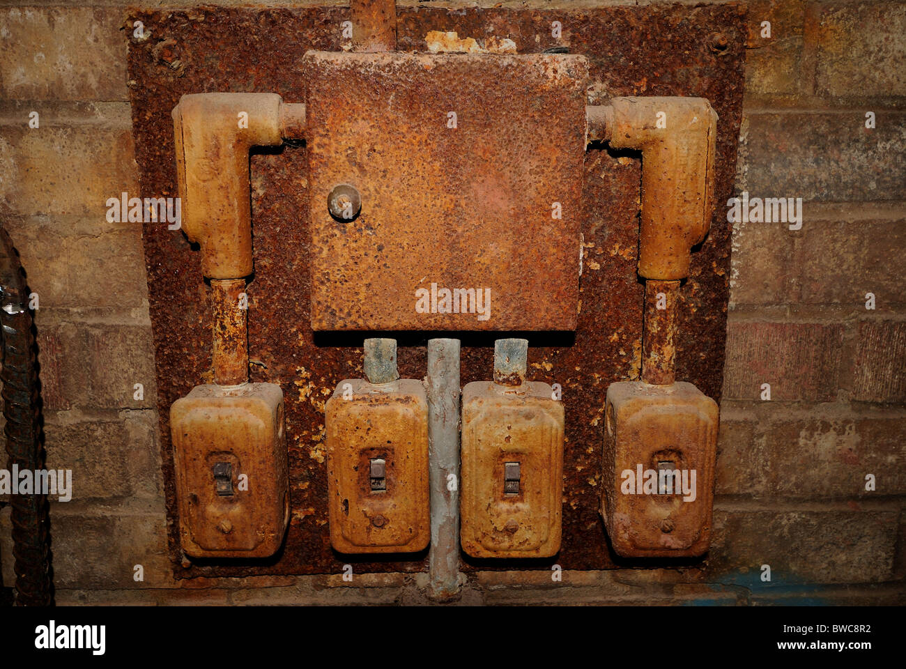 Old electrical panel hi-res stock photography and images - Alamy