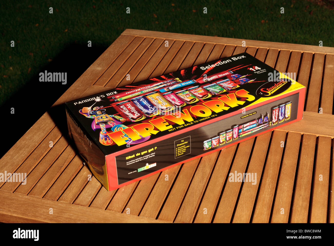 Fireworks box hi-res stock photography and images - Alamy