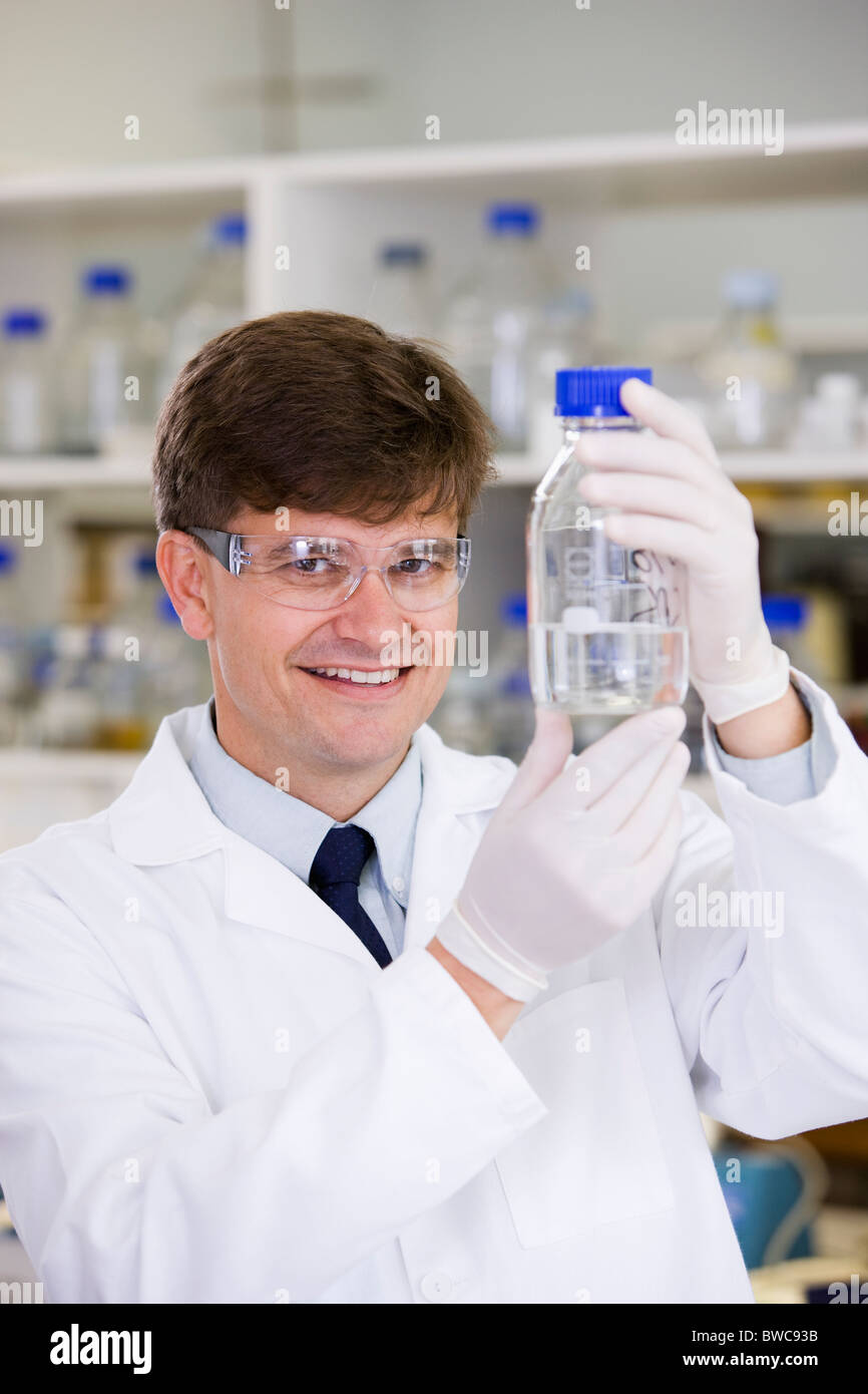 Portrait of mid adult scientist Stock Photo - Alamy