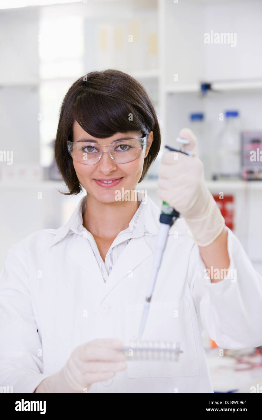 Portrait of young female scientist Stock Photo - Alamy
