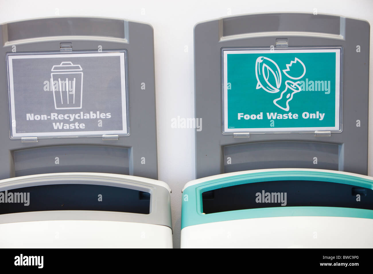 College wast bin hi-res stock photography and images - Alamy