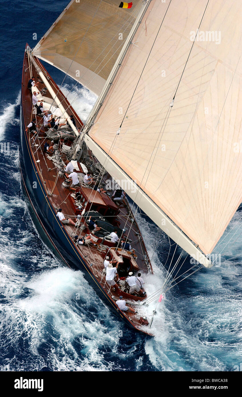 J-Class "Velsheda" during a race at Antigua Classic Yacht Regatta ...