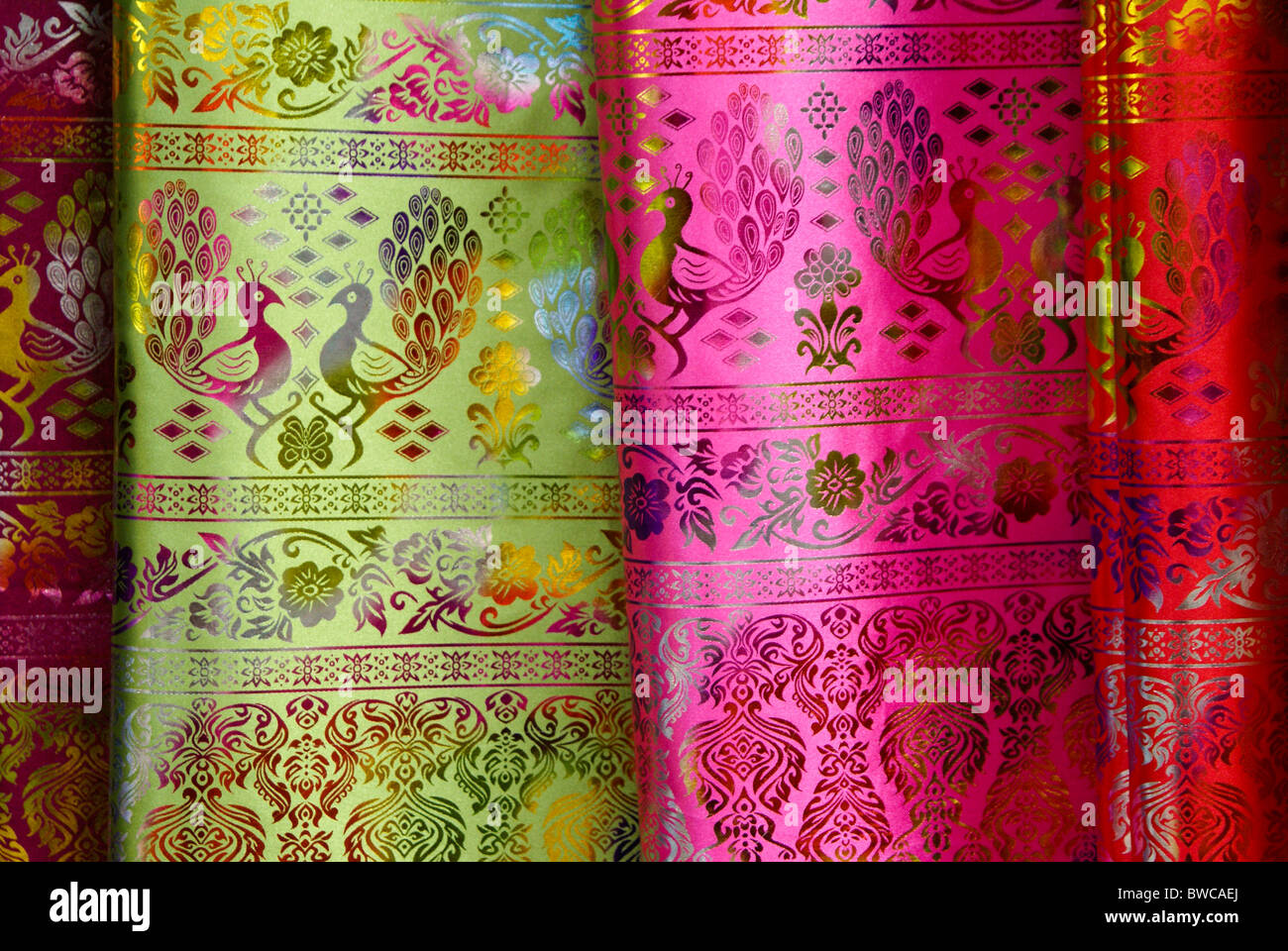 Chinese silk fabric hi-res stock photography and images - Alamy