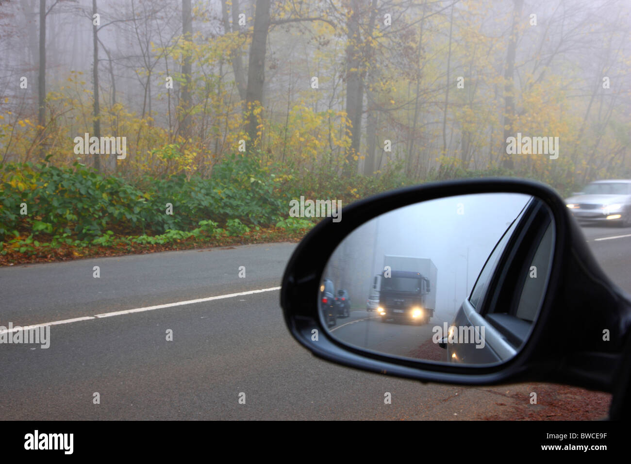 Thick fog traffic hi-res stock photography and images - Alamy