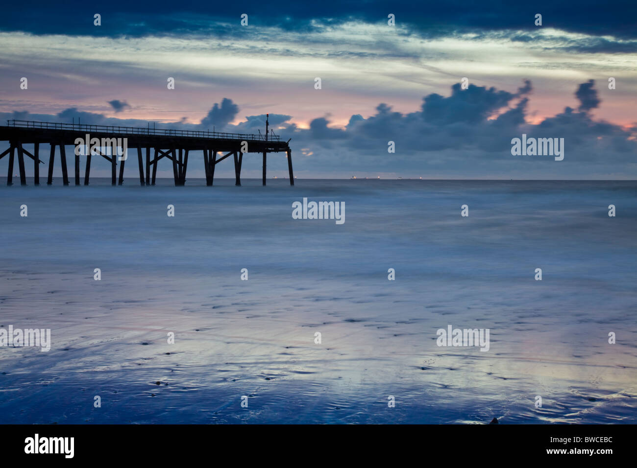Claremont pier lowestoft beach suffolk hi-res stock photography and ...