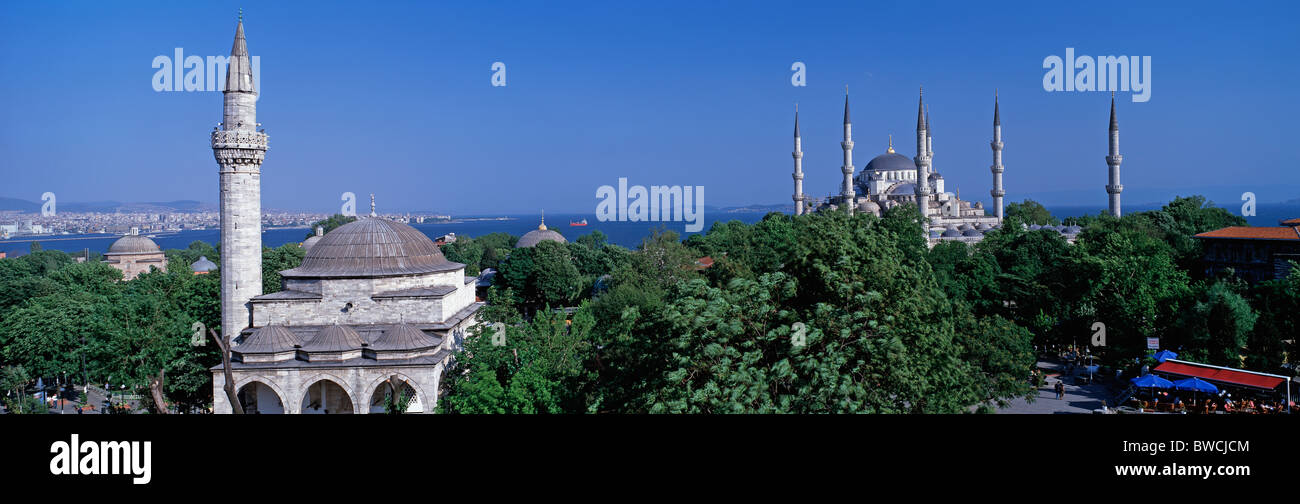Istanbul, Blue Mosque in background, Turkey Stock Photo - Alamy