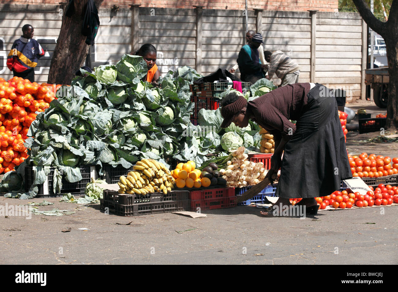 Fruits Vendors High Resolution Stock Photography and Images - Alamy
