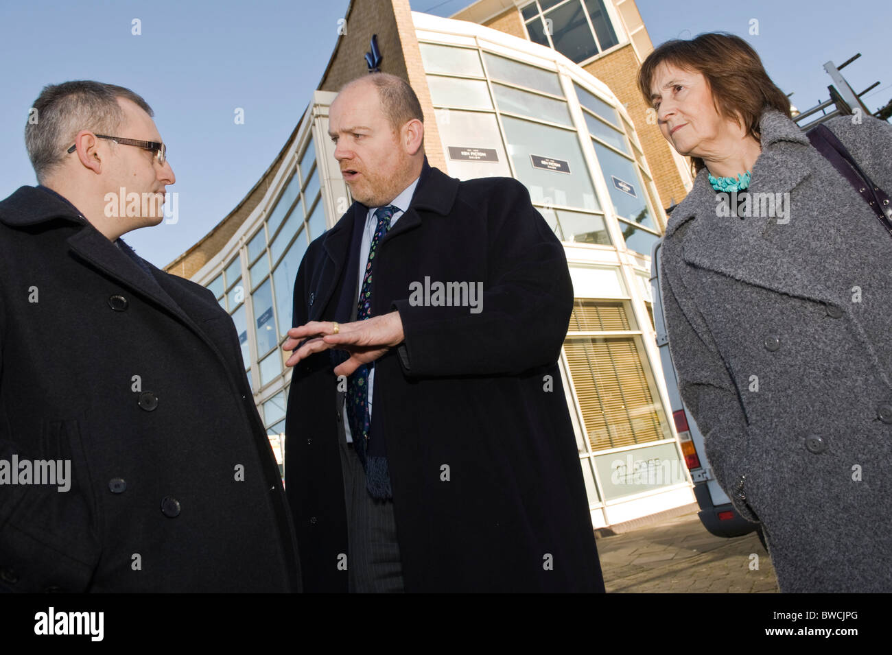 Mark Thompson BBC Director-General & Menna Richards visiting Cardiff ...