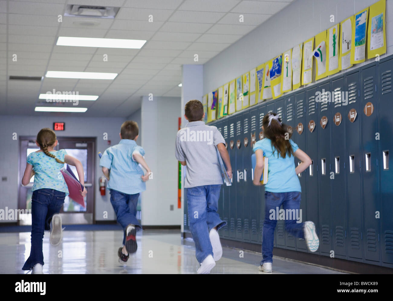 School corridor running hi-res stock photography and images - Alamy